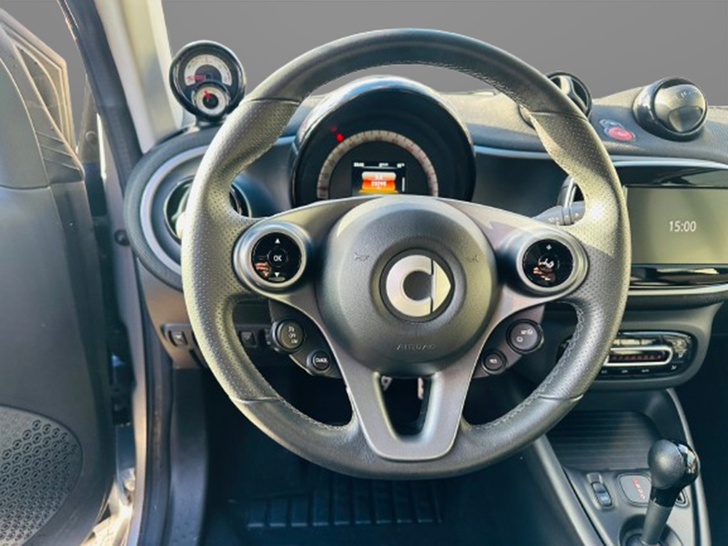 smart EQ fortwo Pure – Citycar Srl